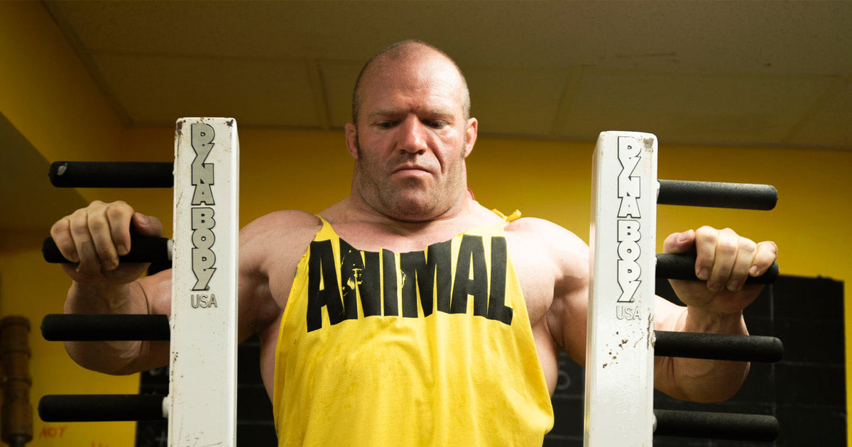 bodybuilder large traps